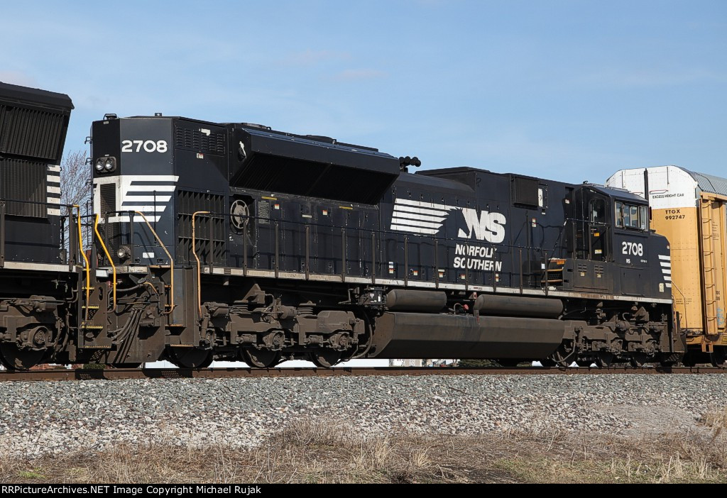 NS 2708